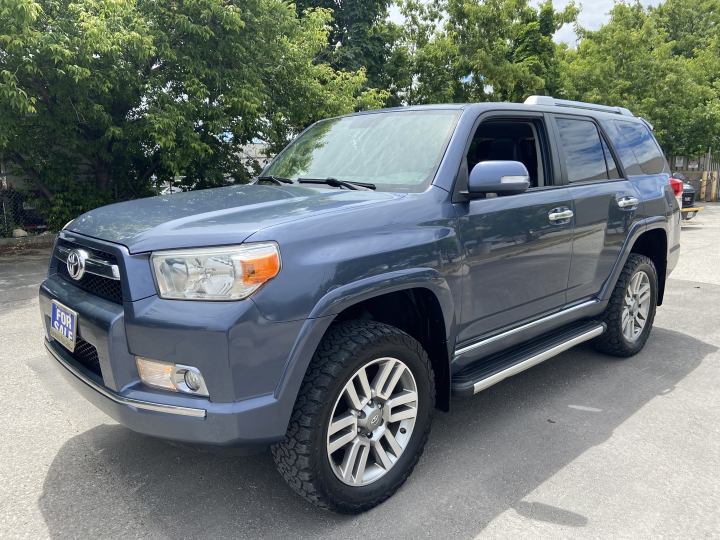 2013 TOYOTA 4RUNNER SR5 4WD - Karmann Fine Cars