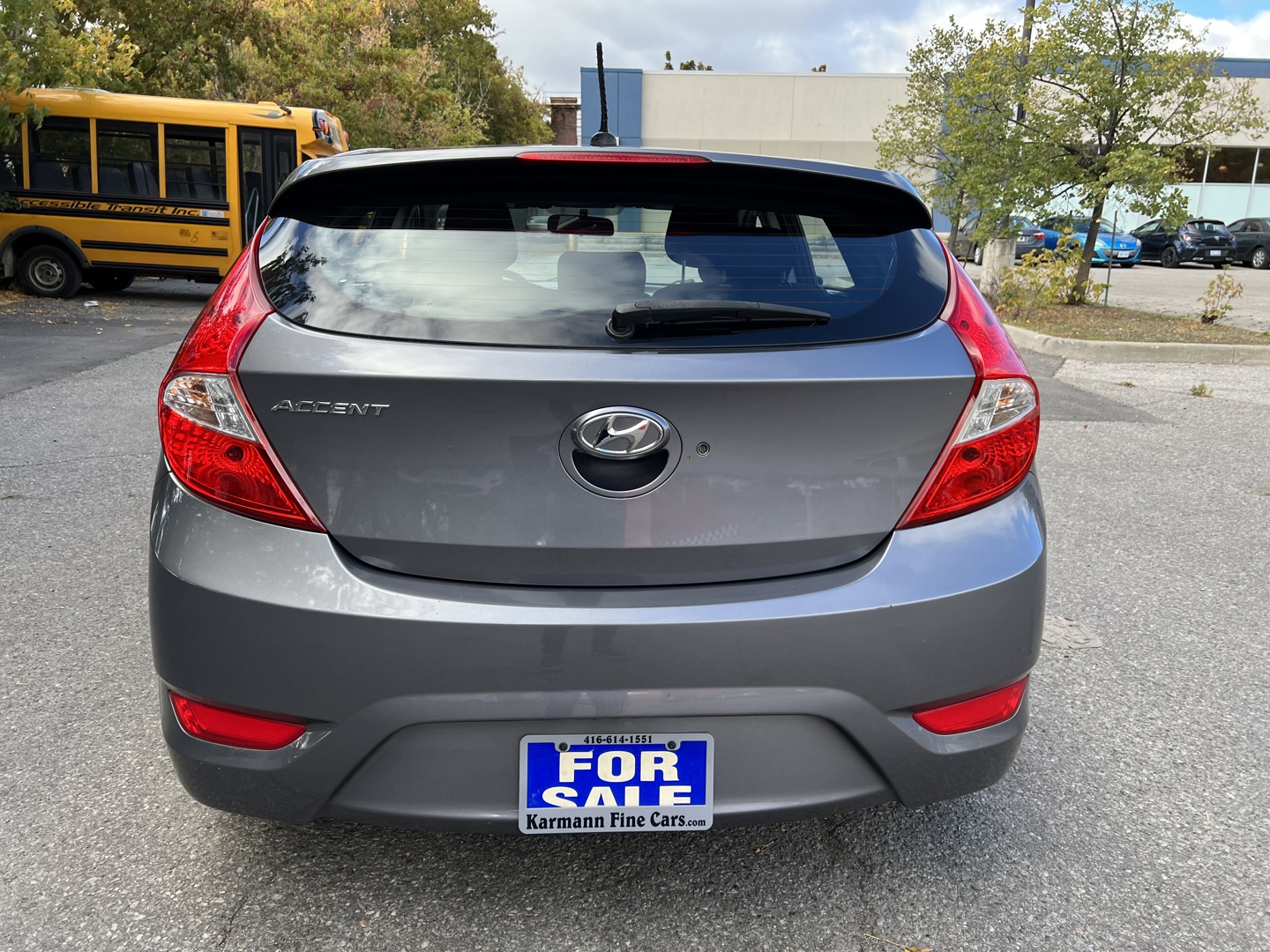 2015 Hyundai Accent Manual - Used Car Dealership York, Ontario