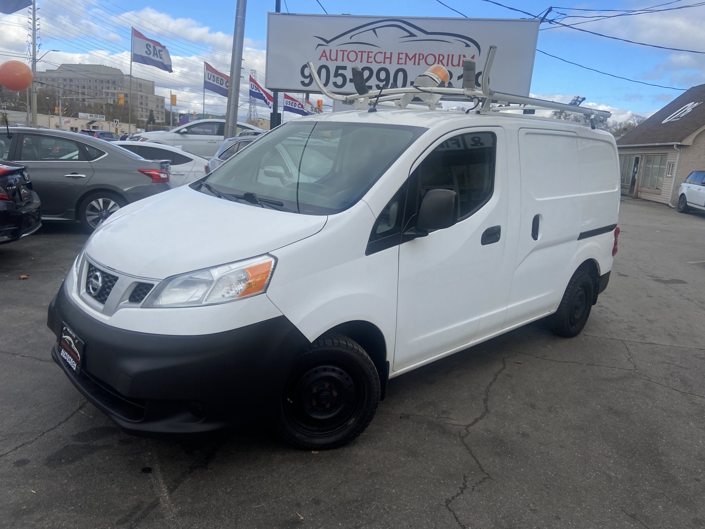 2017 Nissan NV200 Compact Cargo Van / 4-cylinder - Autotech Emporium