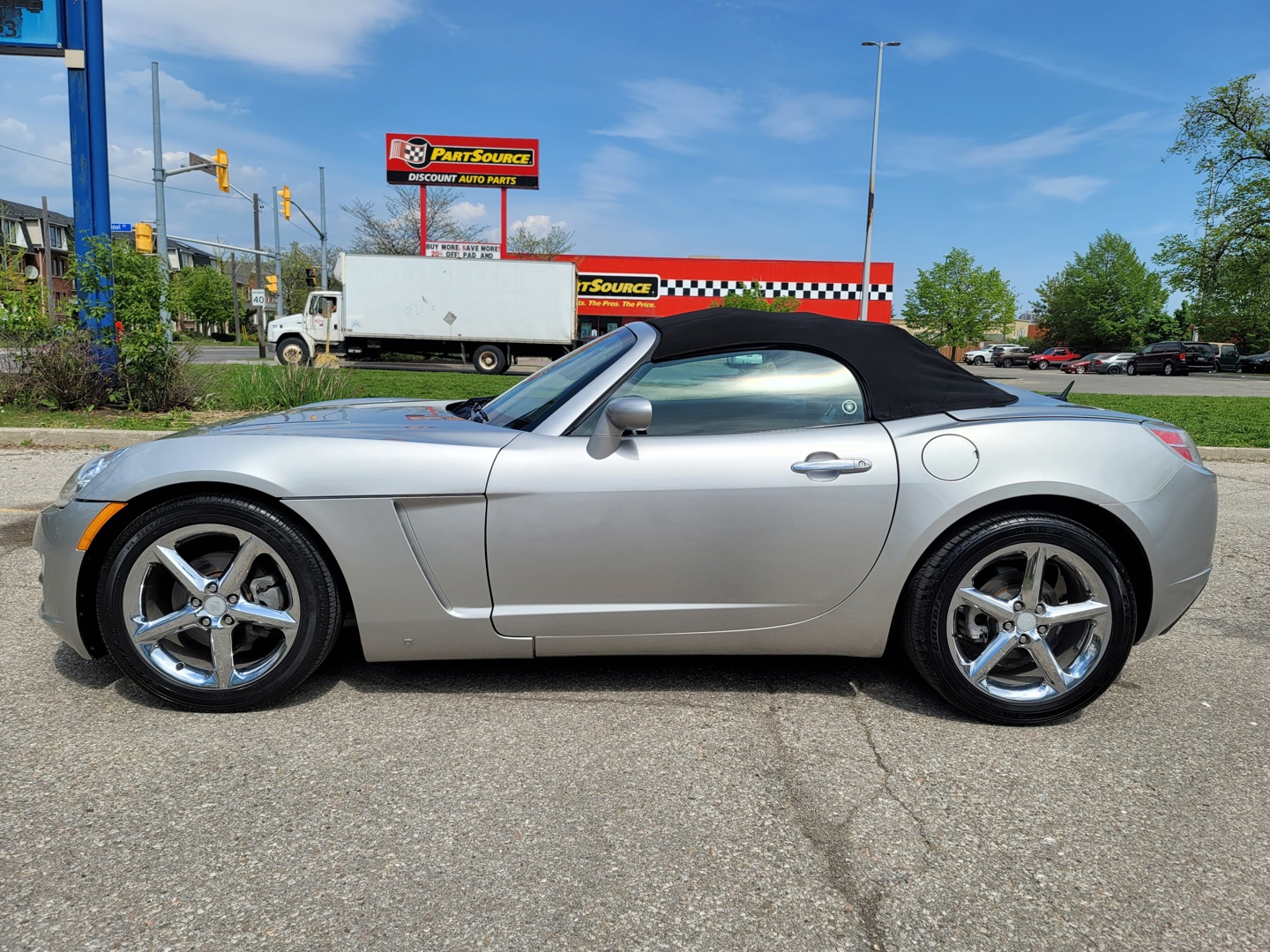 2007 Saturn Sky Roadster - Karmann Fine Cars
