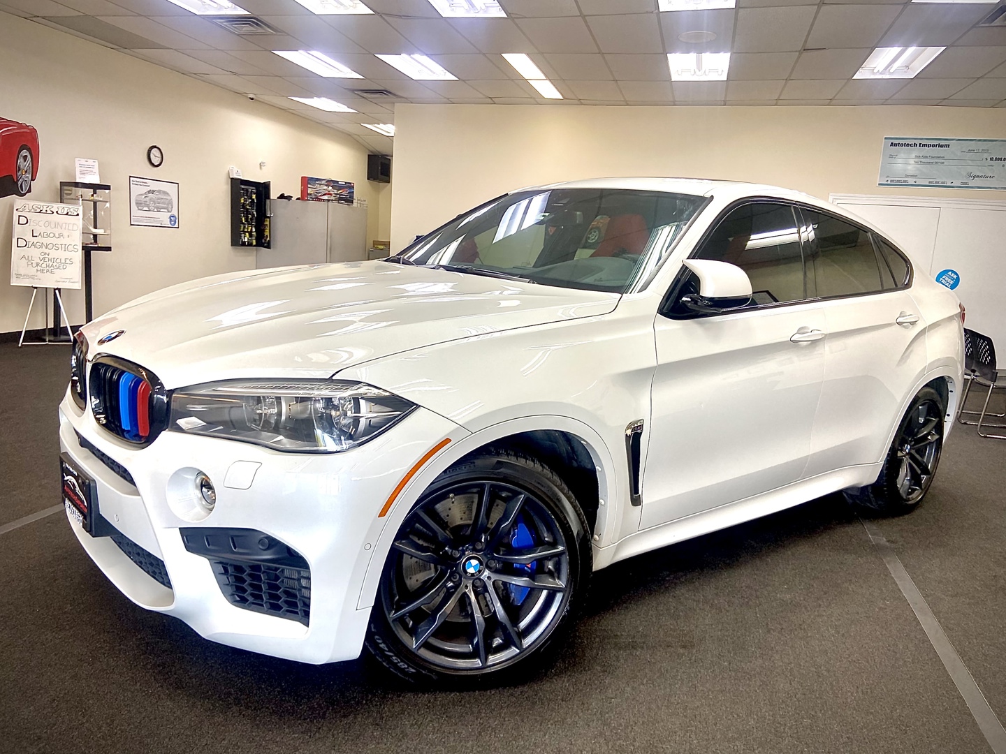 2017 BMW X6 PEARL/NAVIGATION/RED INTERIOR/567HP - Autotech Emporium