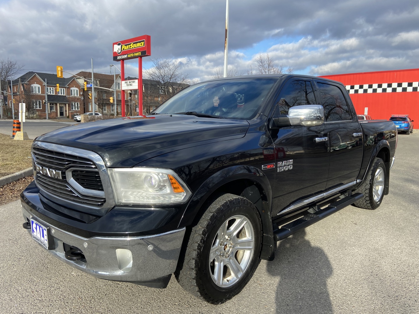 2016 RAM 1500 Limited Crew Cab SWB 4WD - Used Car Dealership York, Ontario