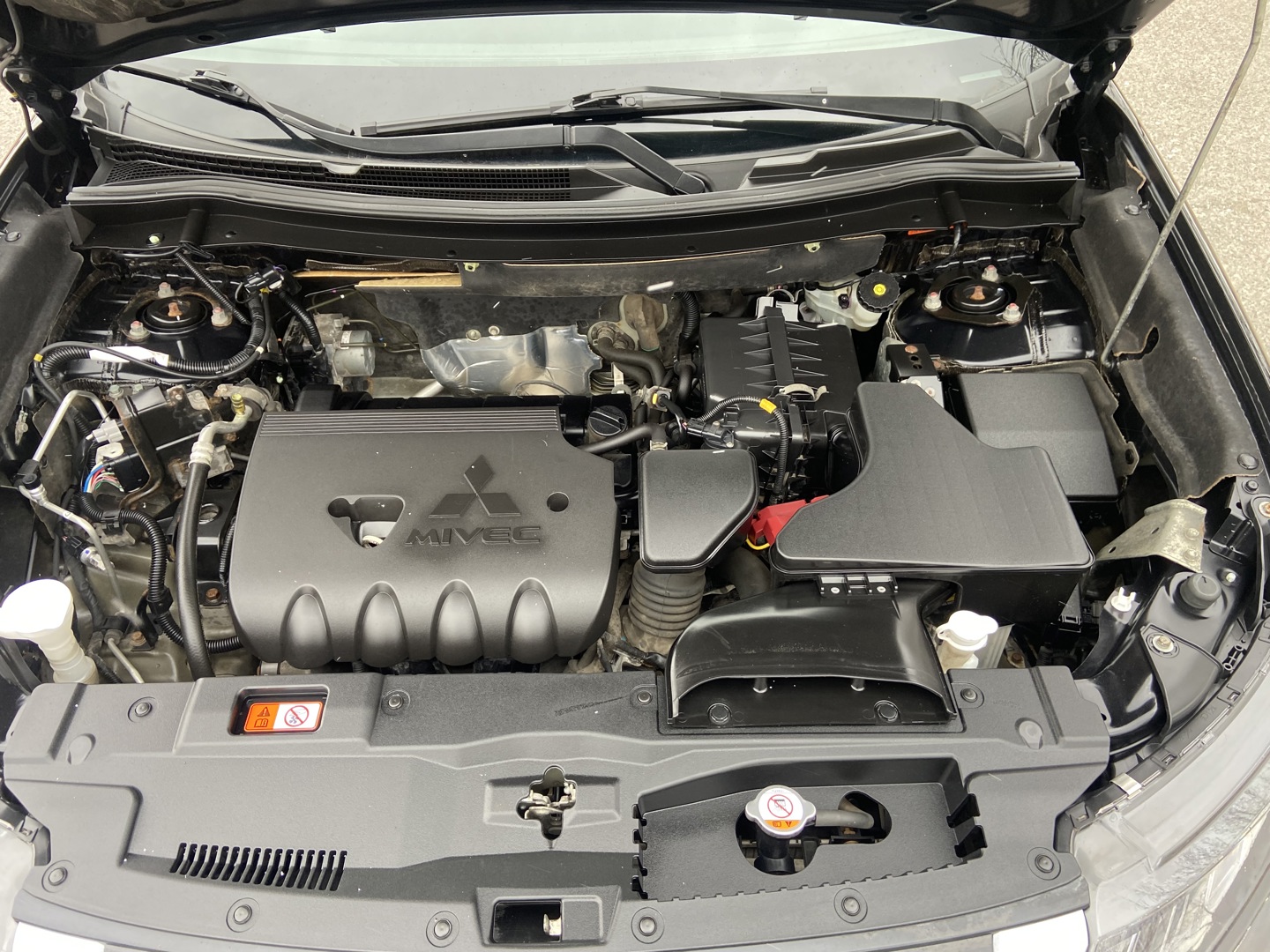 2020 Mitsubishi Outlander ES S-AWC - Used Car Dealership York, Ontario