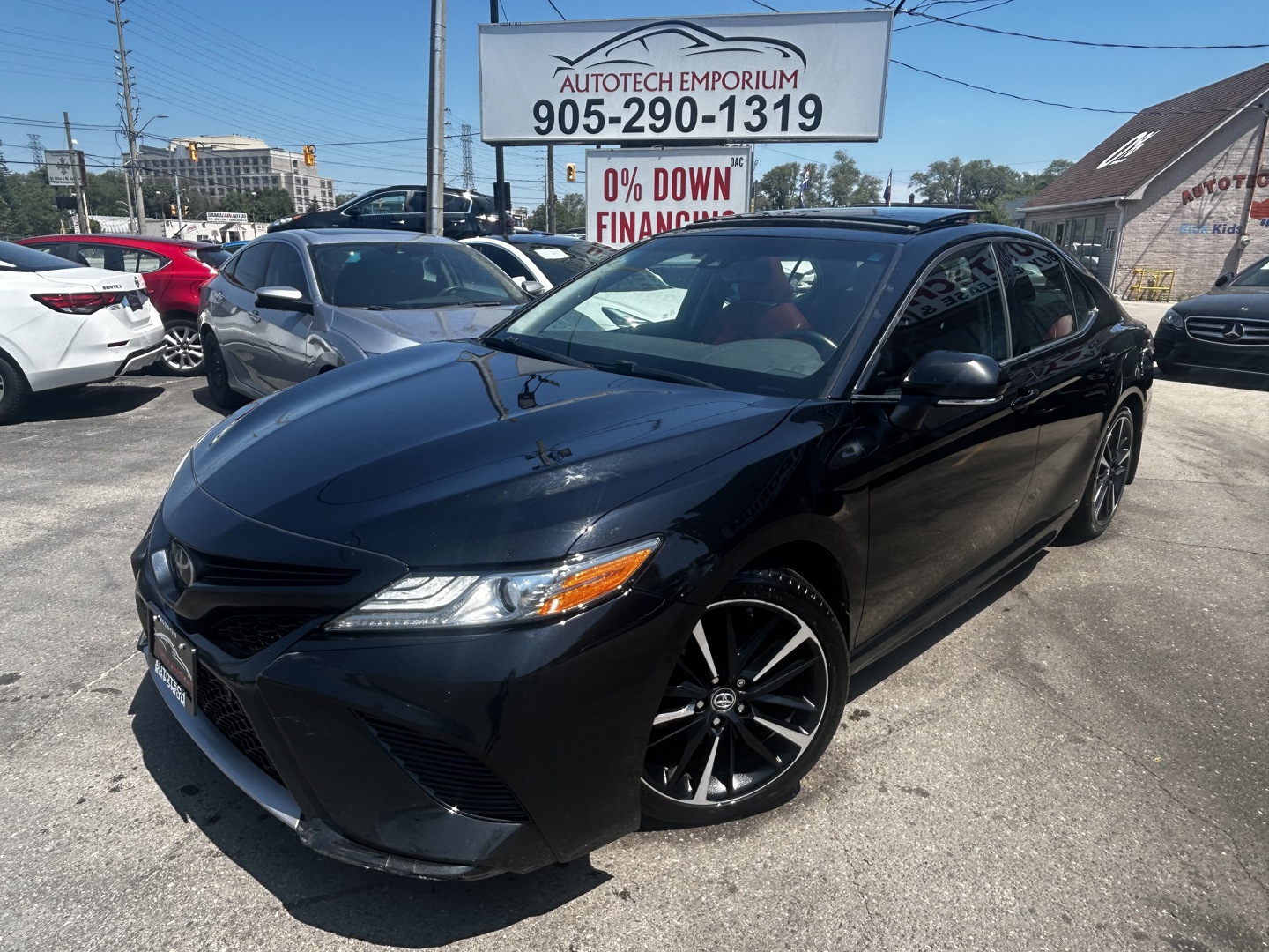 2018 Toyota Camry XSE RED LEATHER / PANO ROOF / PSH START/ LOADED ...