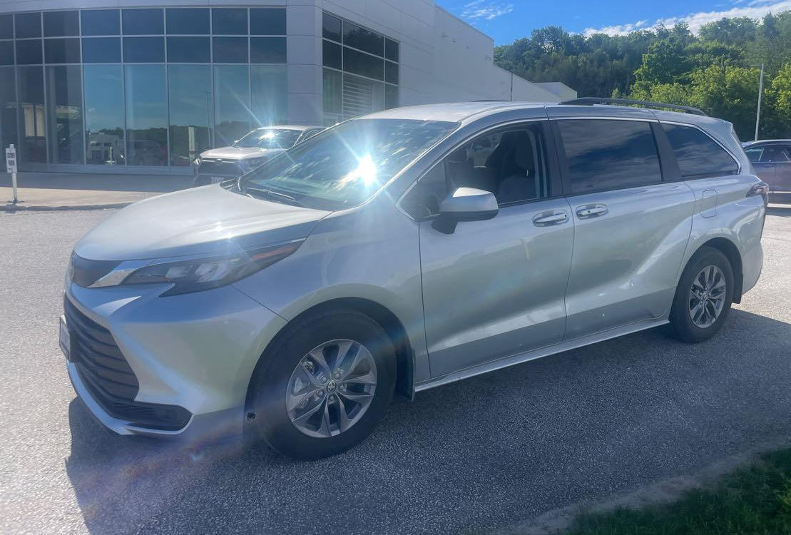 2024 Toyota Sienna LE 8-Passenger AWD - RSA Motors